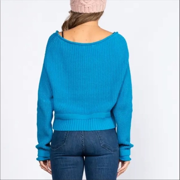 Sweaters | Vibrant Blue Oversized Crop Top Knitted Sweater | Poshmark